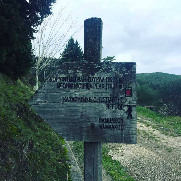 Hiking to the top of Mount Parnonas – Olympus Mountaineering
