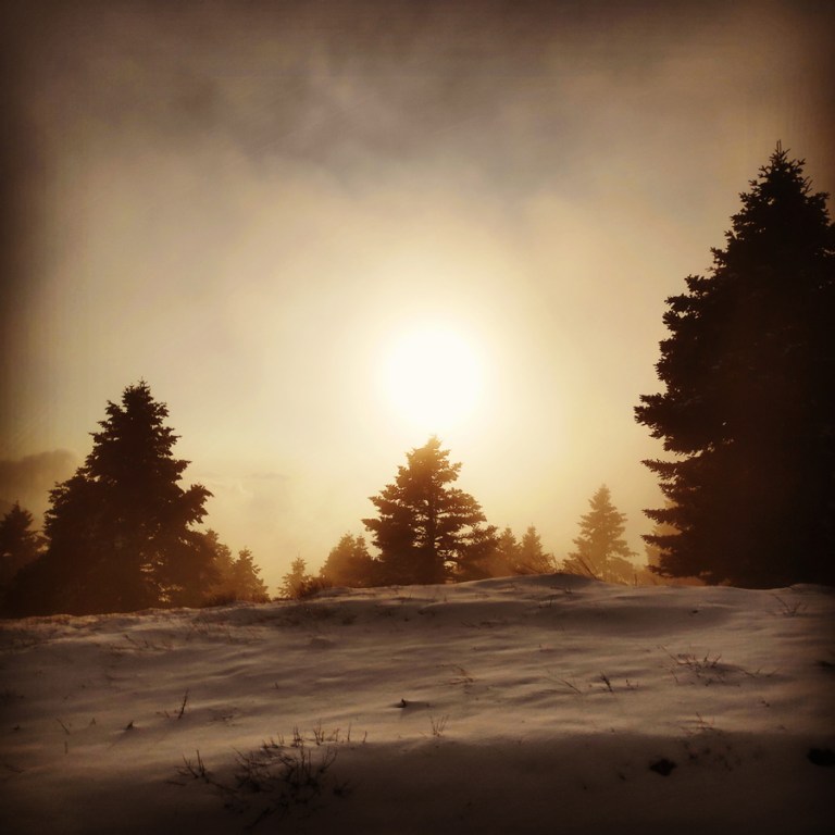 Winter Hike and Climb on Dirfi Mountain – Olympus Mountaineering