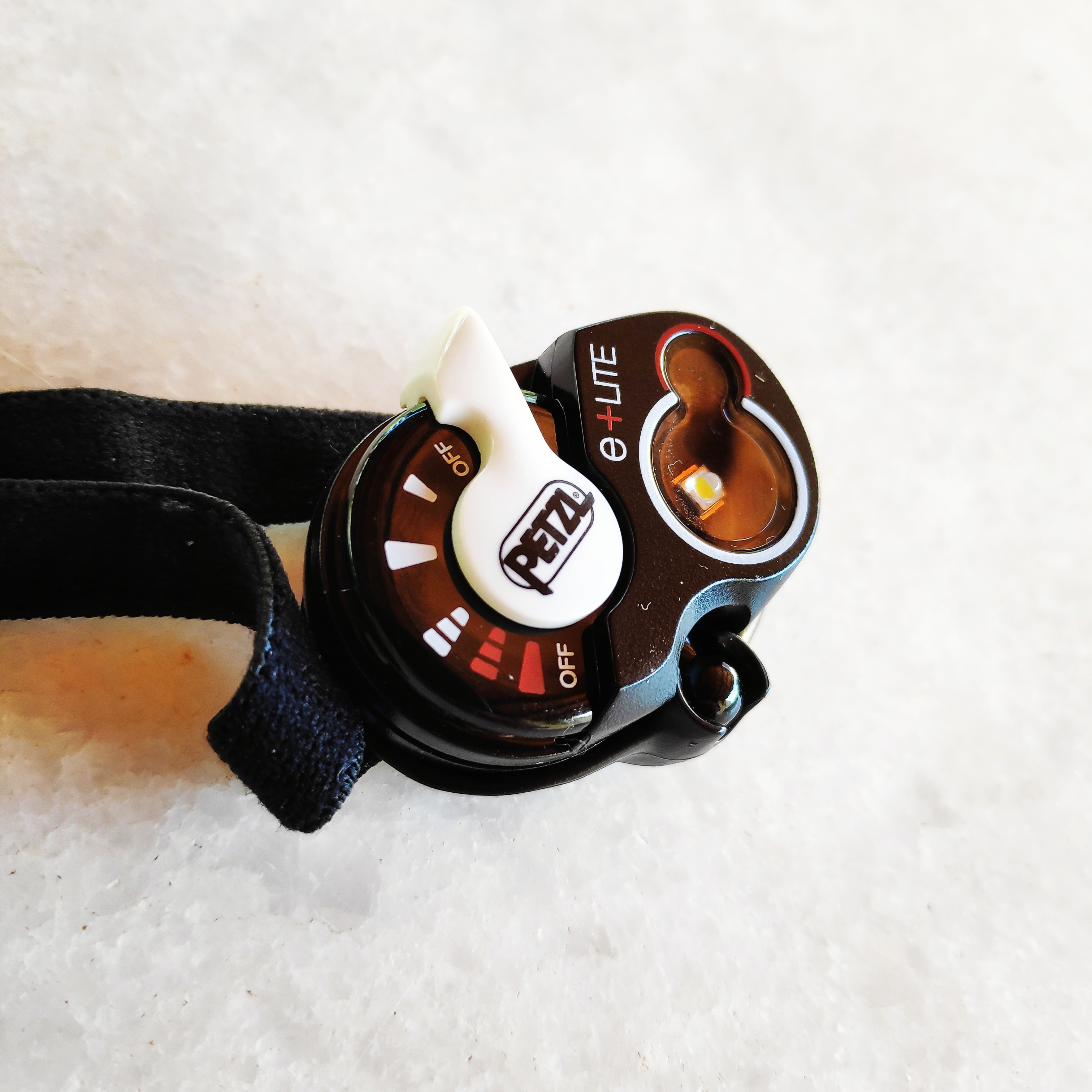 Petzl e+Lite Headlamp Review – Olympus Mountaineering
