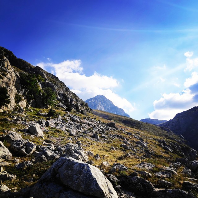 Hiking and Wild Camping on Mount Giona (Mt. Aselinon) – Olympus ...