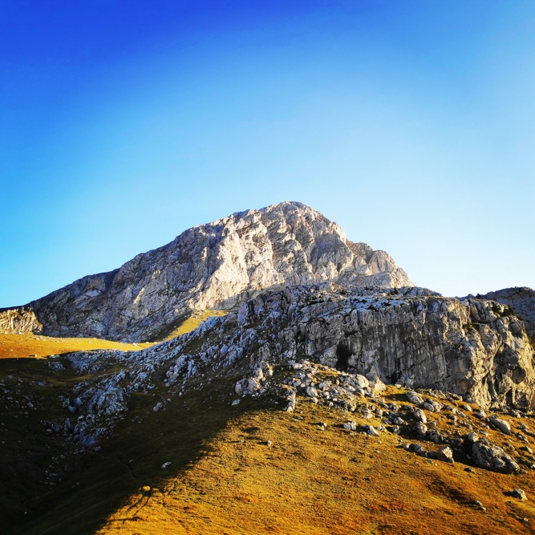 Hiking and Wild Camping on Mount Giona (Mt. Aselinon) – Olympus ...