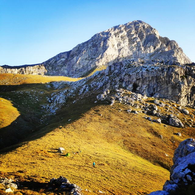 Hiking and Wild Camping on Mount Giona (Mt. Aselinon) – Olympus ...