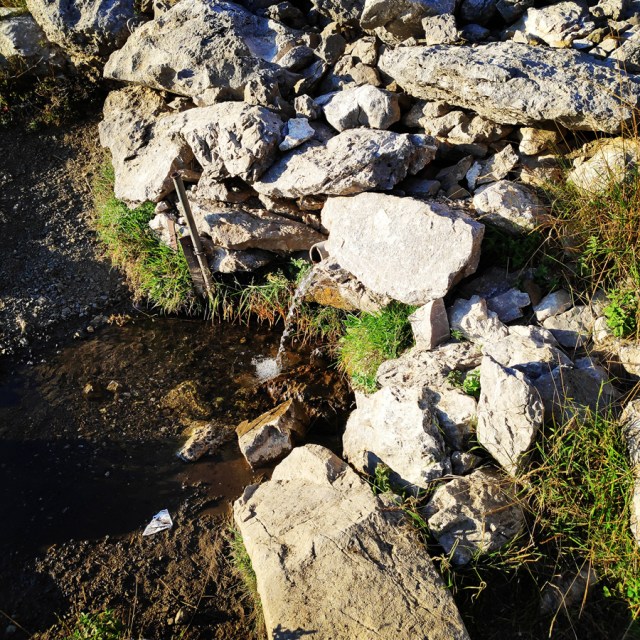 Hiking and Wild Camping on Mount Giona (Mt. Aselinon) – Olympus ...