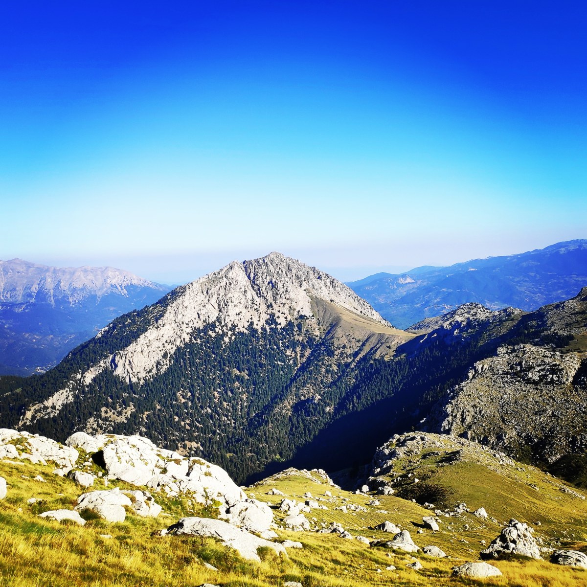 Hiking and Wild Camping on Mount Giona (Mt. Aselinon) – Olympus ...
