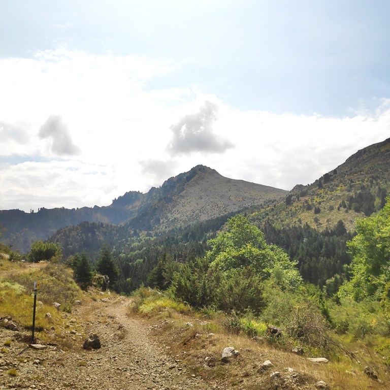 Hiking in Tzoumerka (Athamanika) Theodoriana – Marks Stream – Rema ...